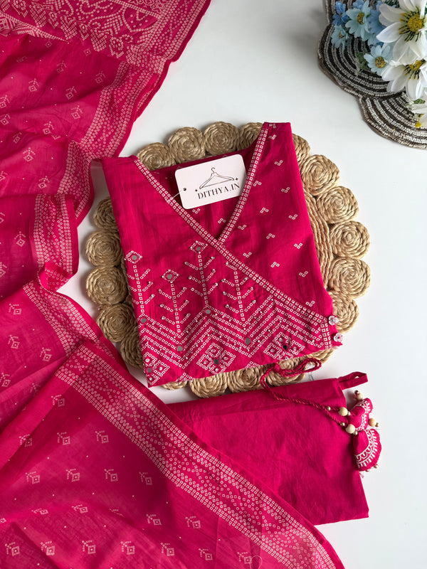 K600 - Mul cotton bandini straight Kurti with pants and dupatta – Dithya.in