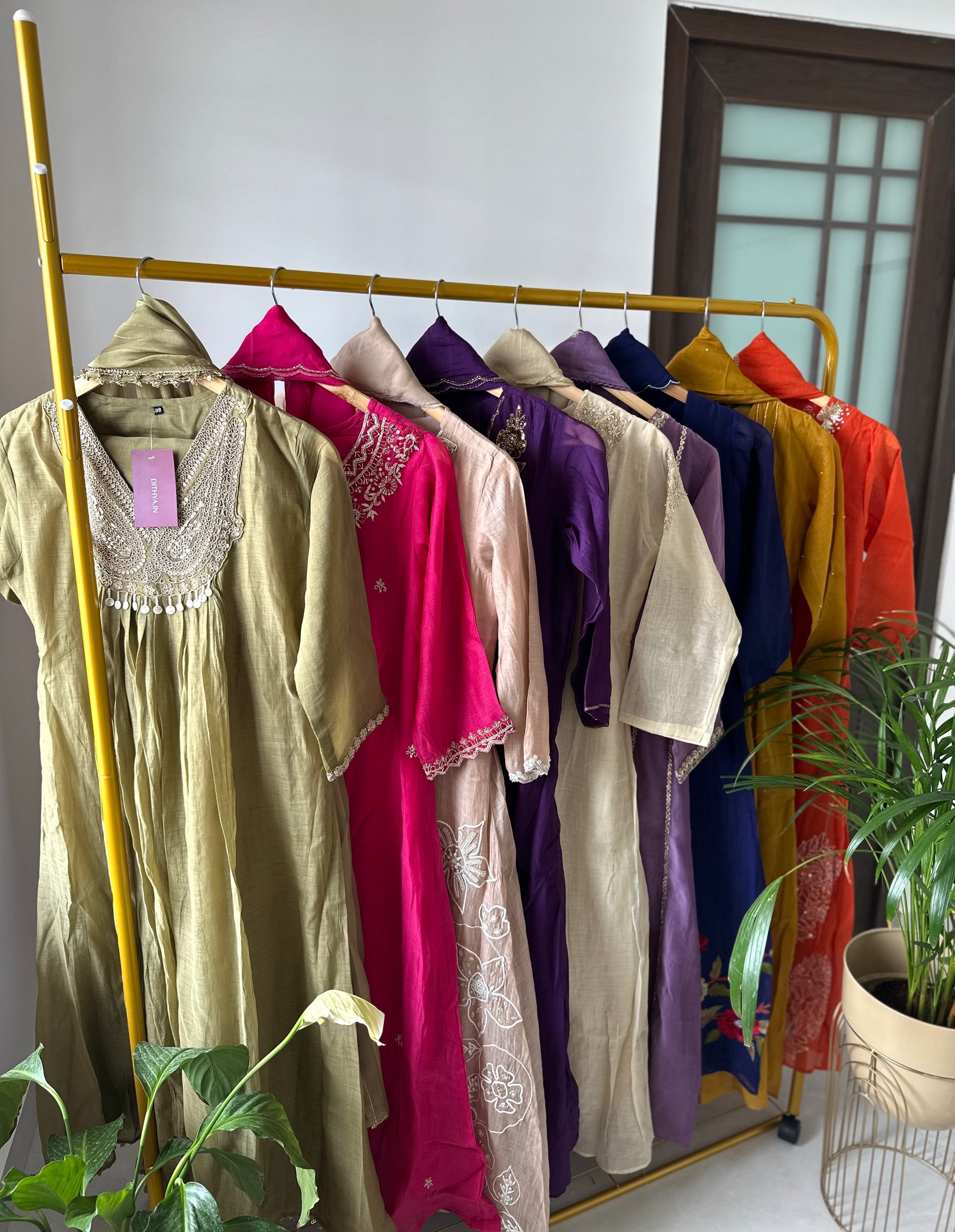 Fashionable clothing – Dithya.in